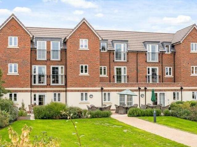 2 Bedroom Retirement Property For Sale In London Road