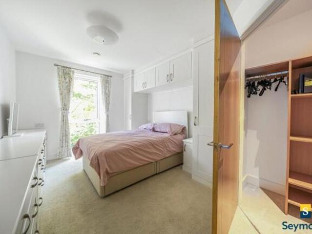 2 bedroom retirement property for sale in London Road, Burpham, Guildford, Surrey, GU1