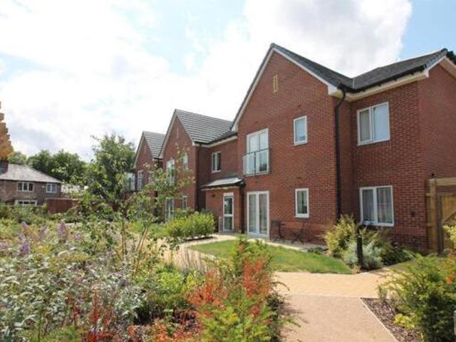 2 Bedroom Retirement Property For Sale In Moorside Road