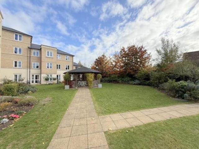 2 bedroom retirement property for sale in New London Road, Chelmsford, CM2