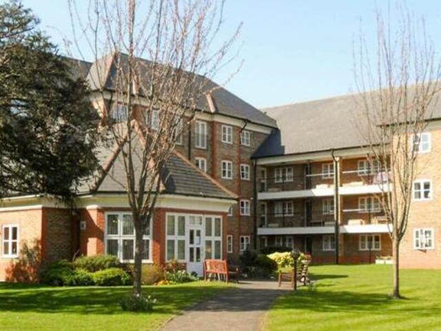 2 Bedroom Retirement Property For Sale In Newsholme Drive, London