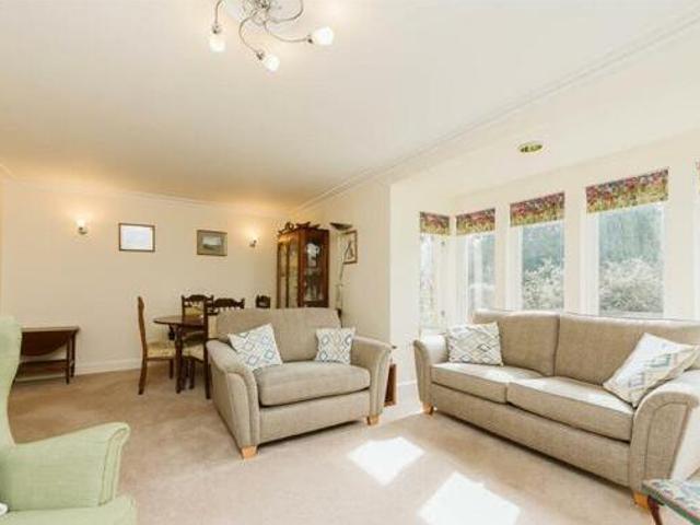 2 Bedroom Retirement Property For Sale In Redland