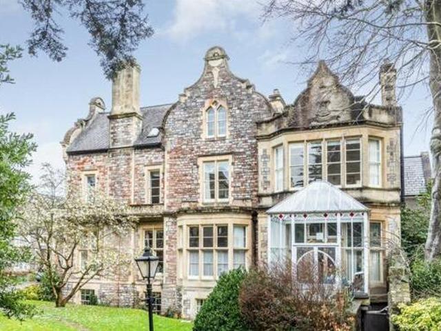 2 Bedroom Retirement Property For Sale In Redland