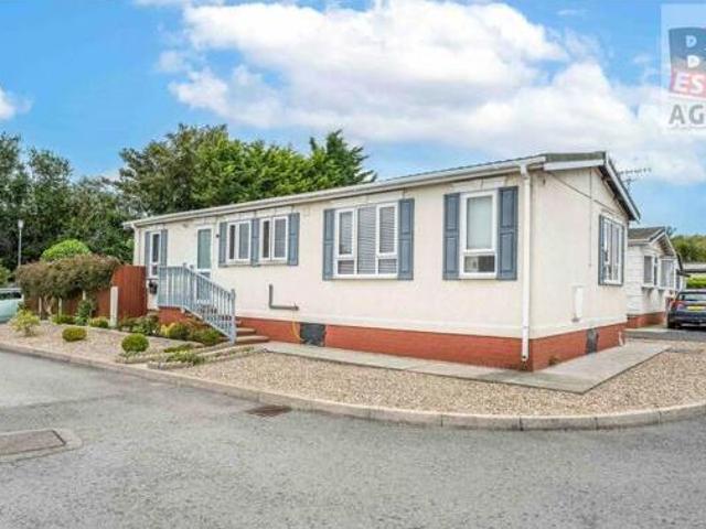 2 Bedroom Retirement Property For Sale In Sandycroft, Deeside