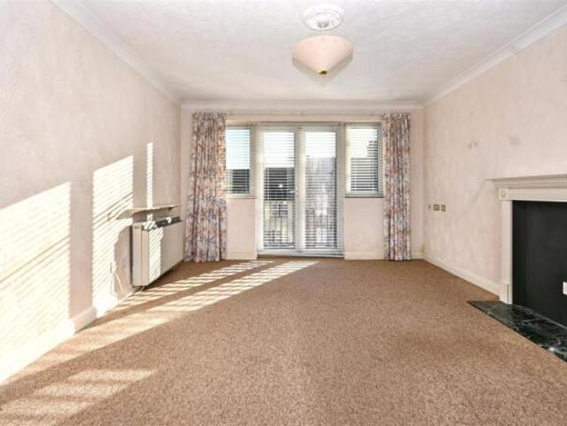 2 bedroom retirement property for sale in St. Leonards Road, Eastbourne, BN21