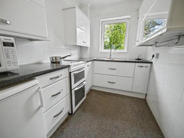 2 bedroom retirement property for rent in Beechwood Court, Corfton Drive, Tettenhall, Wolverhampton, West Midlands, WV6