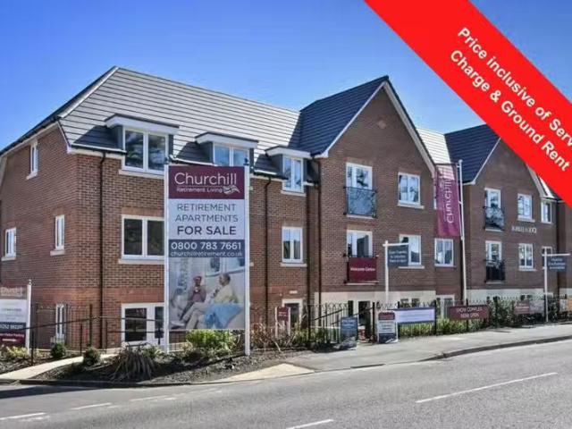 2 bedroom retirement property for rent in Jubilee Lodge, Fleet.