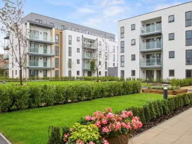 2 bedroom retirement property for rent in Neptune House 6 Heen.