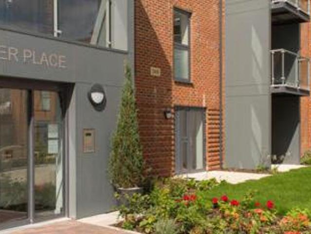 2 Bedroom Retirement Property For Rent In New Alresford, Hampshire