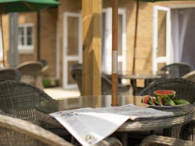2 Bedroom Retirement Property For Rent In Southampton, Hampshire