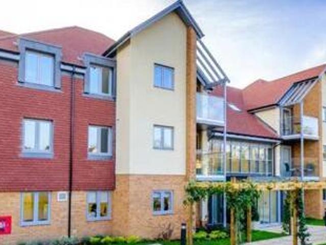 2 Bedroom Retirement Property For Rent In St Albans, Hertfordshire
