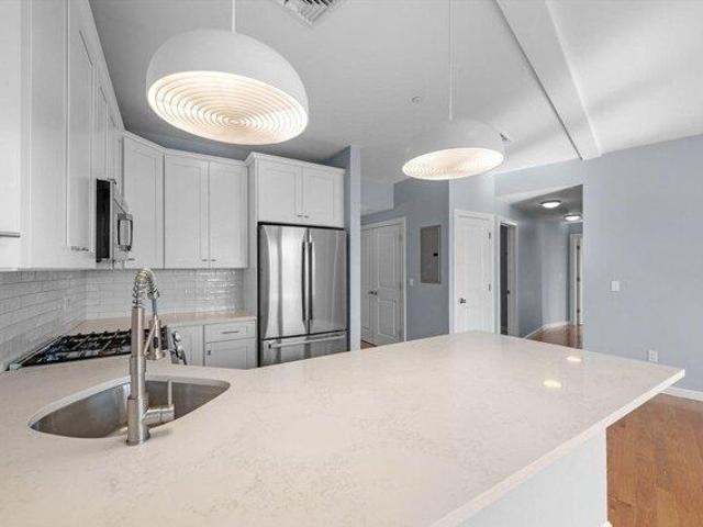 2 bedroom, Revere MA 02151 102445816