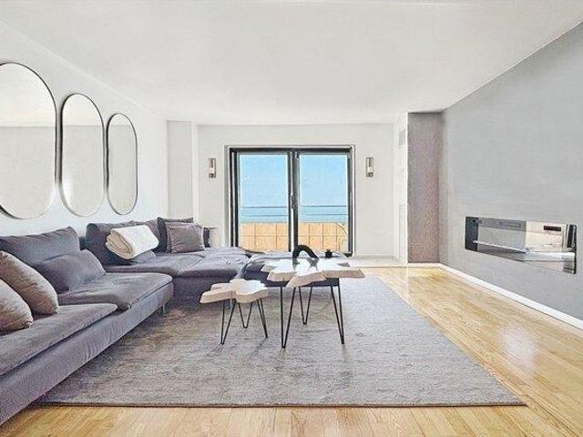 2 bedroom, Revere MA 02151 102592056