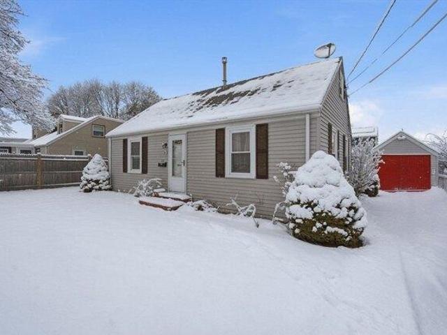 2 bedroom, Revere MA 02151 102529564