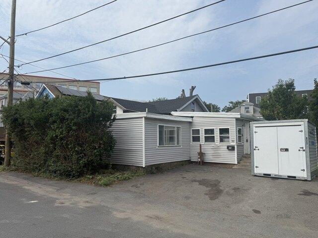 2 bedroom, Revere MA 02151 105079777
