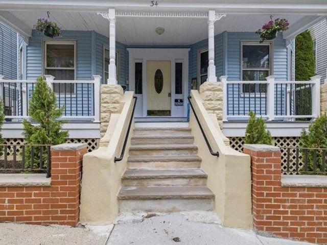 2 bedroom, Revere MA 02151 105093896