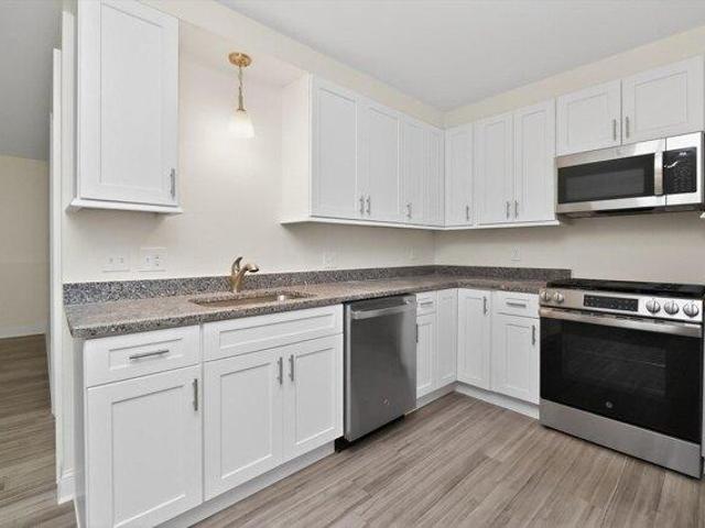 2 bedroom, Revere MA 02151 105096008
