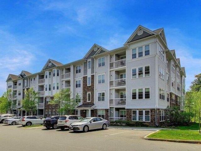 2 bedroom, Reading MA 01867 104809036