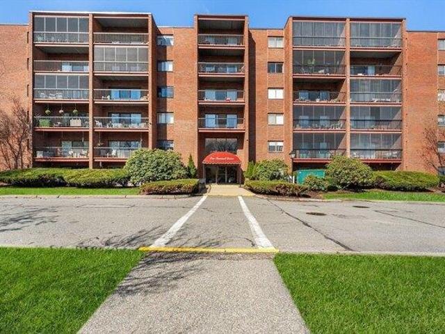 2 bedroom, Reading MA 01867 LS102822660