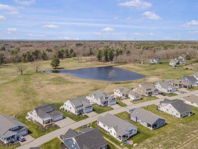 2 bedroom, Rehoboth MA 02769 105156775
