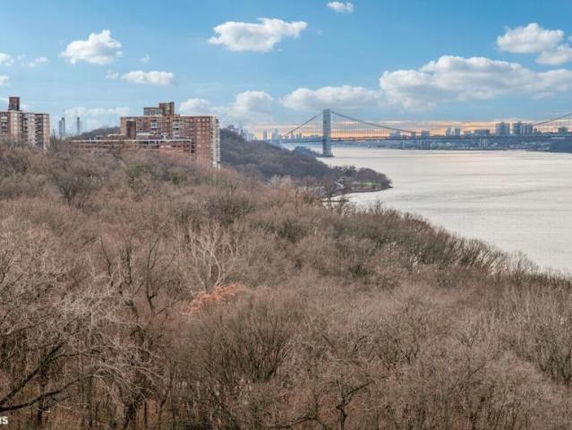2 bedroom, Riverdale NY LS102244950