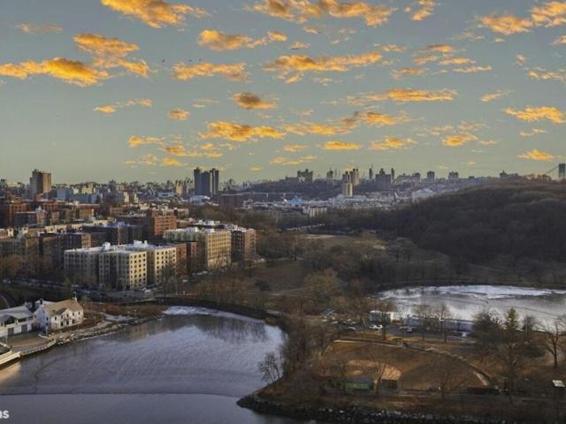 2 bedroom, Riverdale NY LS96815106