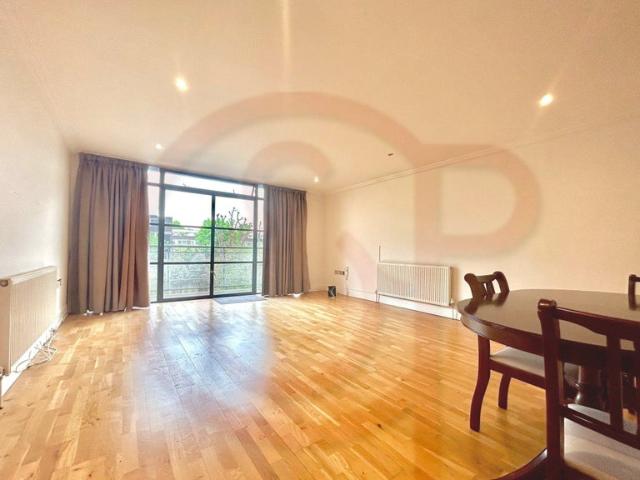 2 Bedroom, Riverside View