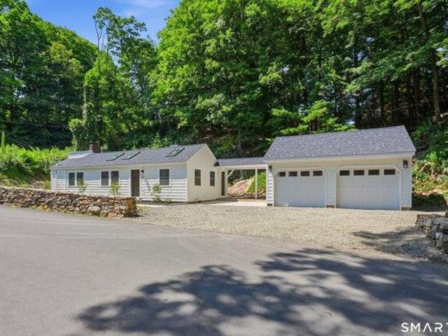 2 bedroom, Ridgefield CT 06877 105157026