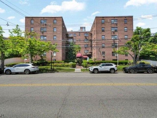 2 bedroom, Rutherford NJ 07070 104296605