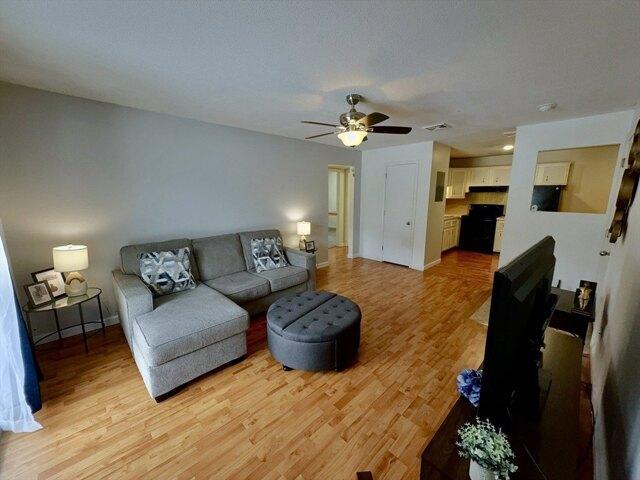 2 bedroom, Rutland MA 01543 LS102729239