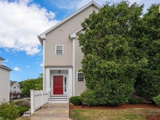 2 bedroom, Woburn MA 01801 104233788