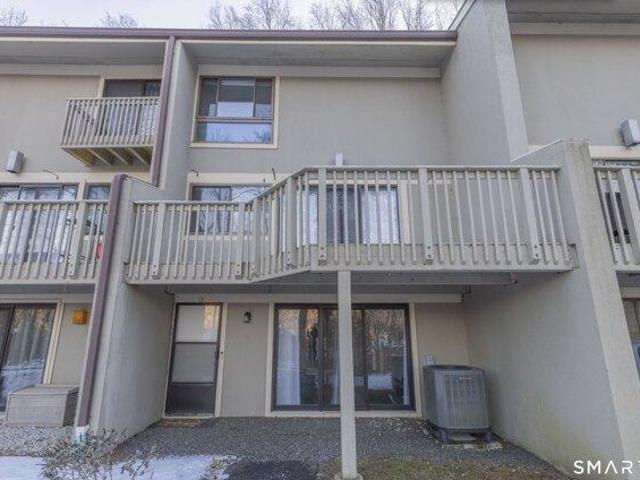 2 bedroom, Woodbury CT 06798 102727637