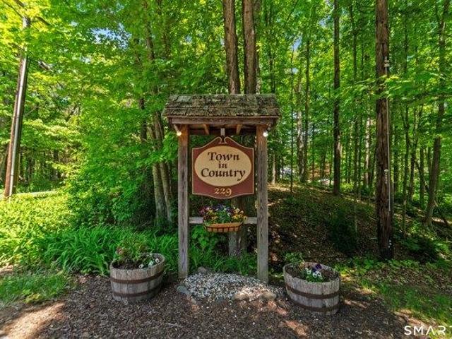 2 bedroom, Woodbury CT 06798 103623093