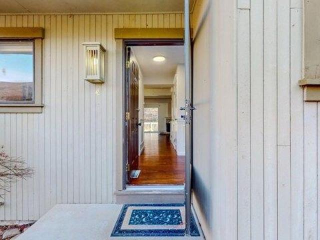 2 bedroom, Woodbury CT 06798 LS101705200