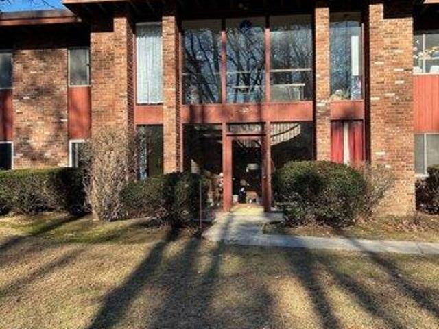 2 bedroom, Woodbury CT 06798 LS102254547