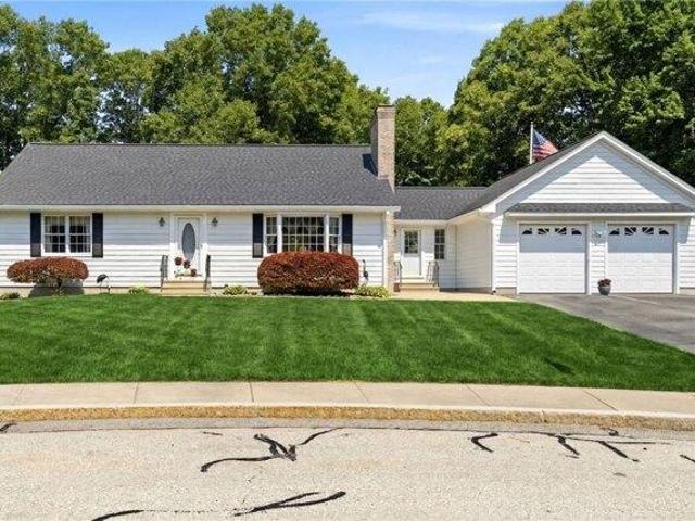 2 bedroom, Woonsocket RI 02895 104869492
