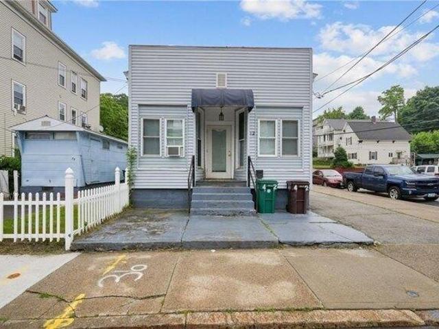 2 bedroom, Woonsocket RI 02895 LS101747760