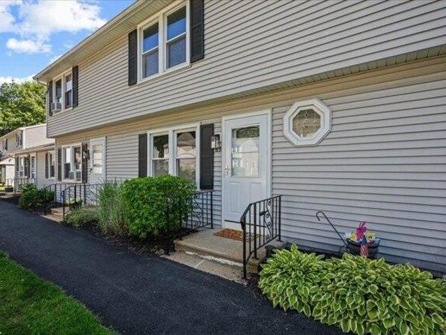 2 bedroom, Worcester MA 01604 103444473