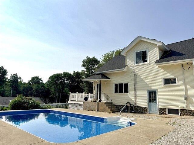 2 bedroom, Worcester MA 01605 104569762