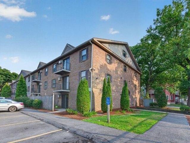 2 bedroom, Worcester MA 01605 105116872