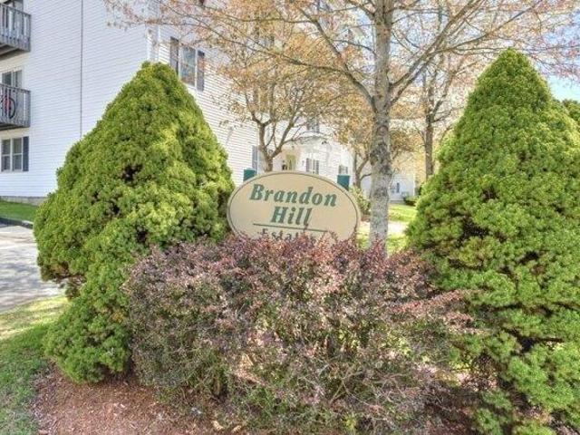 2 bedroom, Worcester MA 01607 102586048