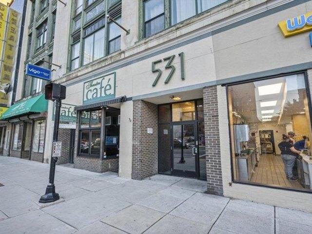 2 bedroom, Worcester MA 01608 103035923