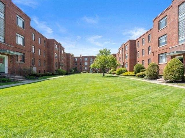 2 bedroom, Worcester MA 01609 LS102824036