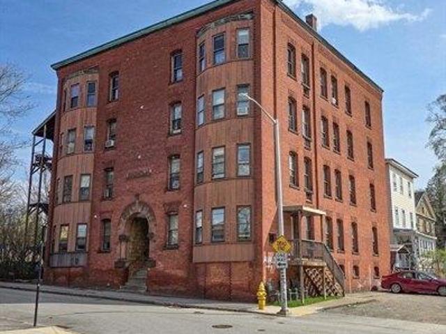 2 bedroom, Worcester MA 01609 103444213