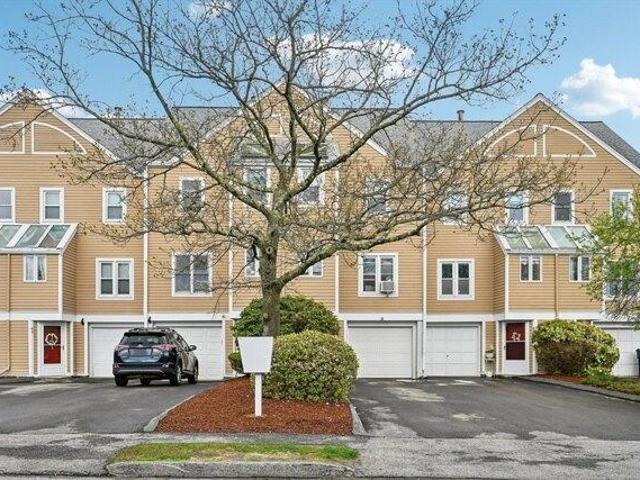 2 bedroom, Worcester MA 01602 102089767