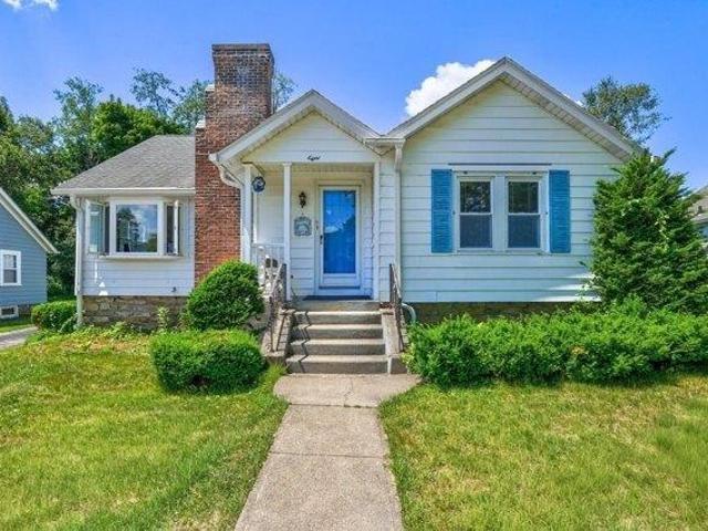 2 bedroom, Worcester MA 01602 104832377