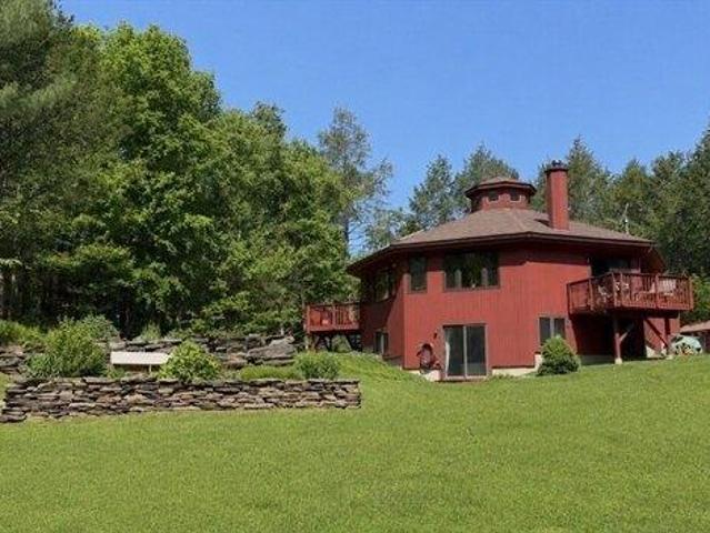 2 bedroom, Worthington MA 01098 104788539