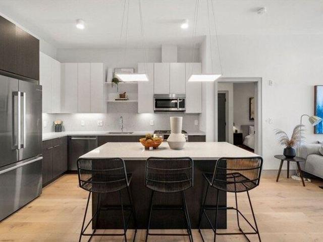 2 bedroom, Watertown MA 02472 102594980
