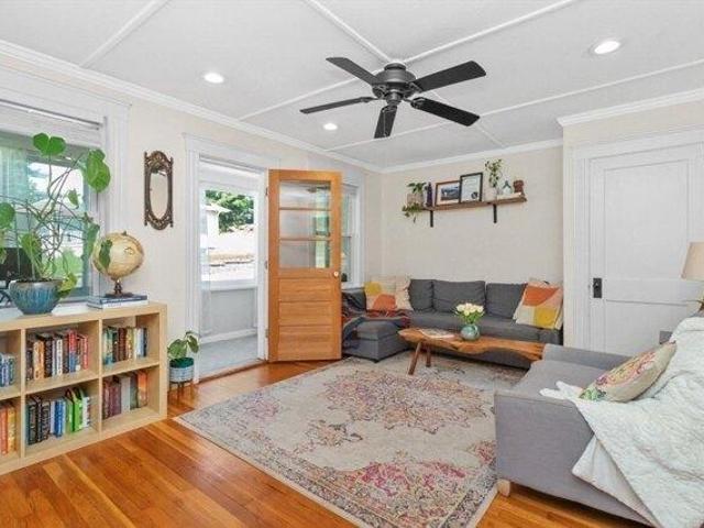 2 bedroom, Watertown MA 02472 104788665