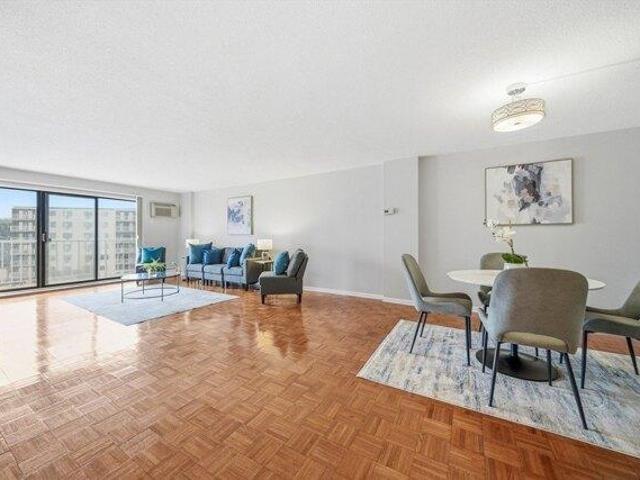 2 bedroom, Watertown MA 02472 105094218